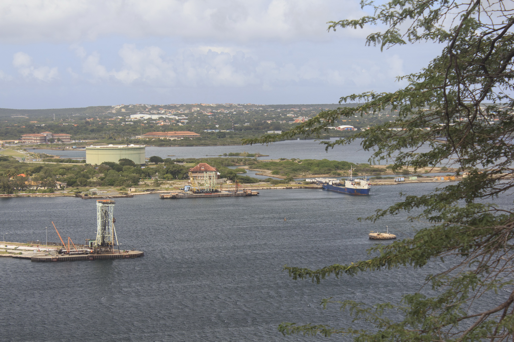 Ron & Marjolijn's holiday pictures/2013-01 Curaçao/37-Negropont and ...